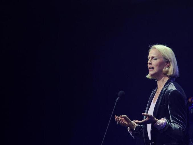 Anne Sofie y su dulce Francia de juventud | MIAMI ☼ CLÁSICA